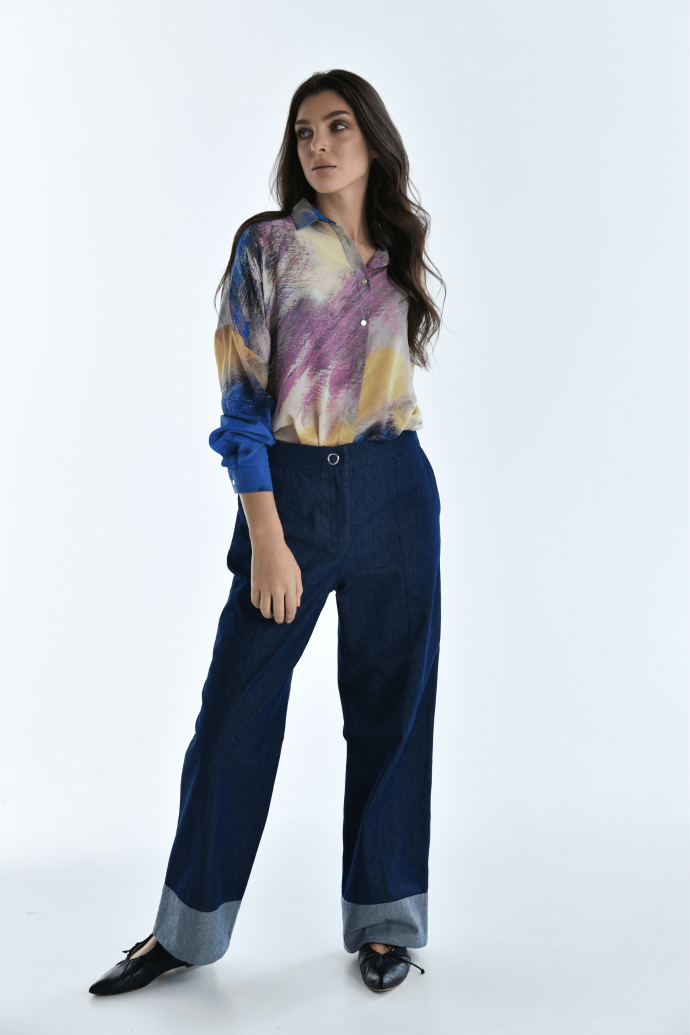 Raw blue denim pants with high hem